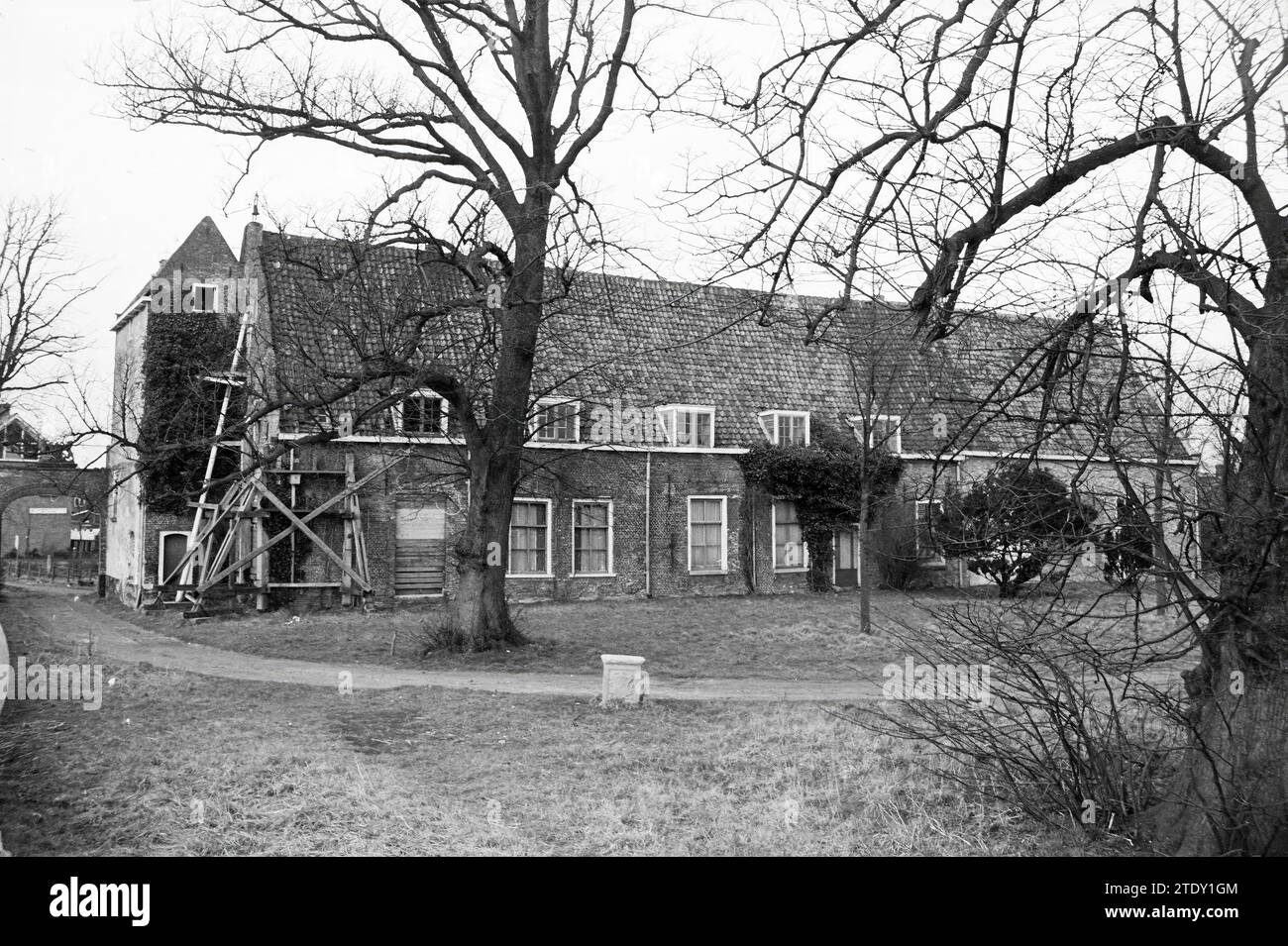 t Oude Slot Heemstede, Buildings, 27-02-1964, Whizgle News from the ...