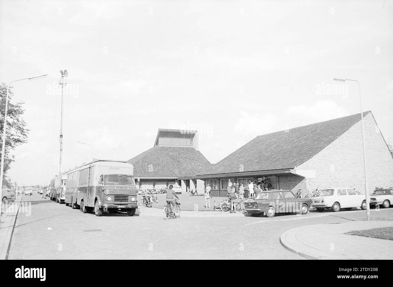 Television 40 yrs njhc hi-res stock photography and images - Alamy