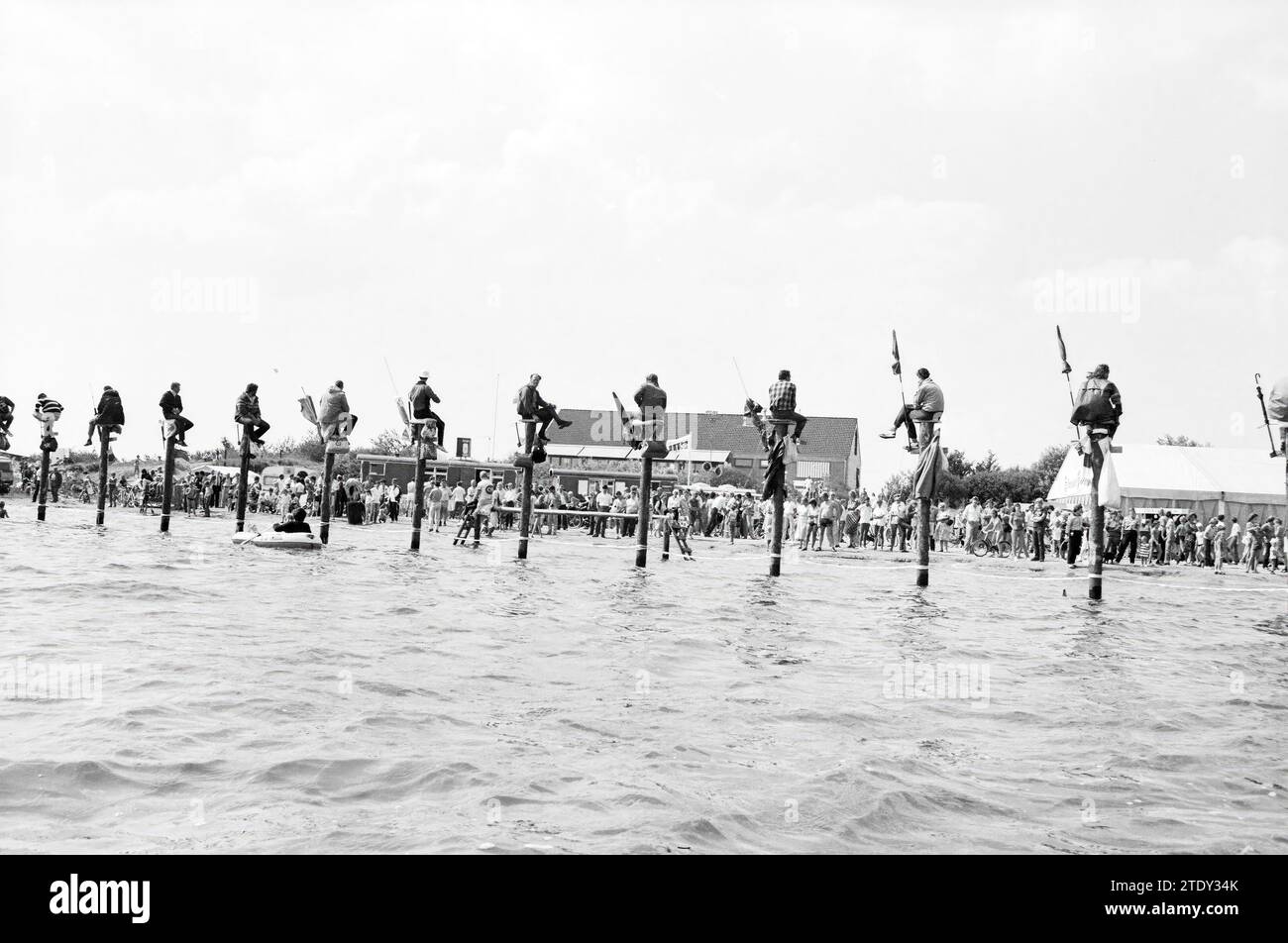 Competition oosterduinse meer noordwijkerhout hi-res stock photography ...