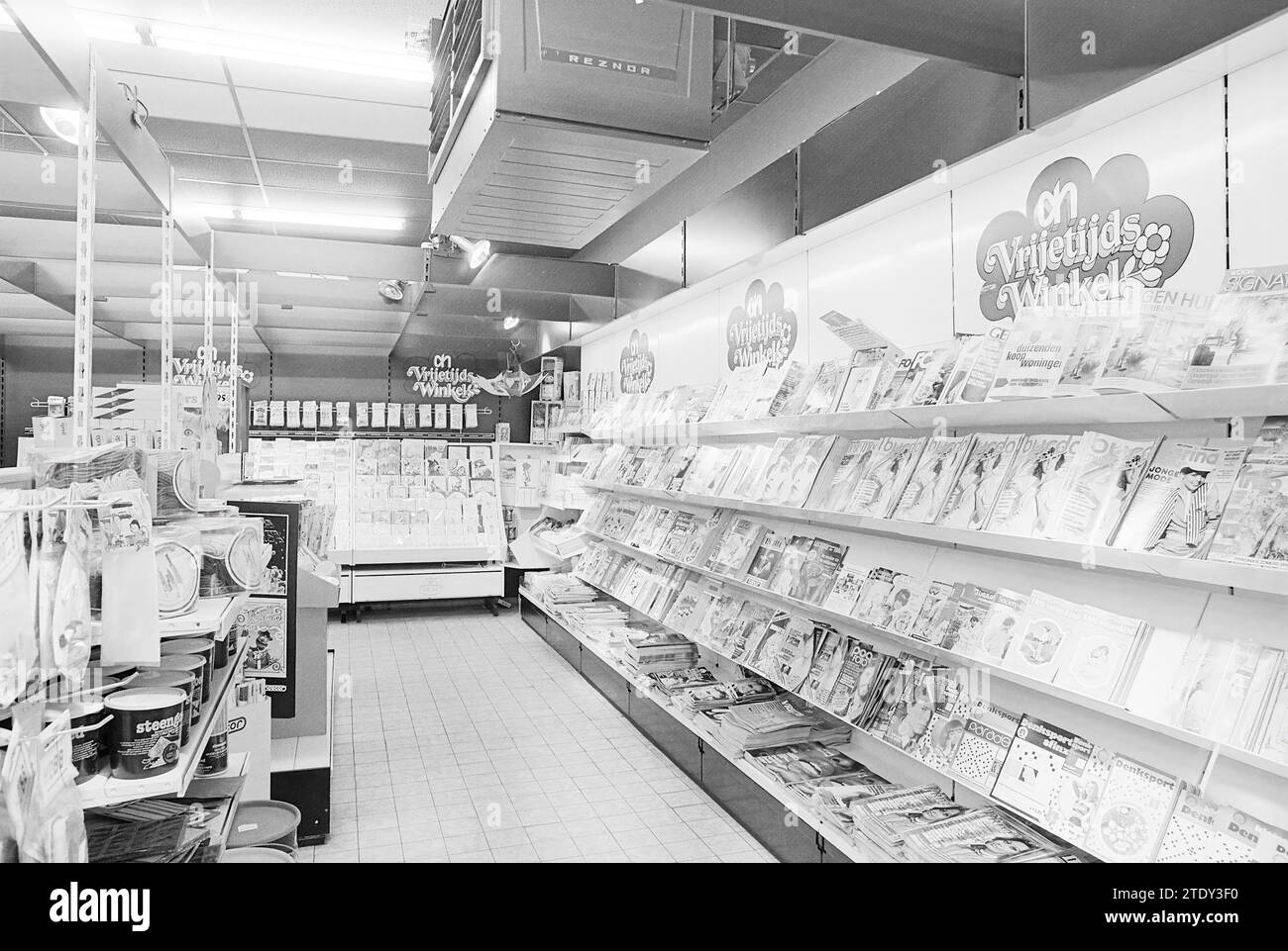 Holly hobbit stand hi-res stock photography and images - Alamy