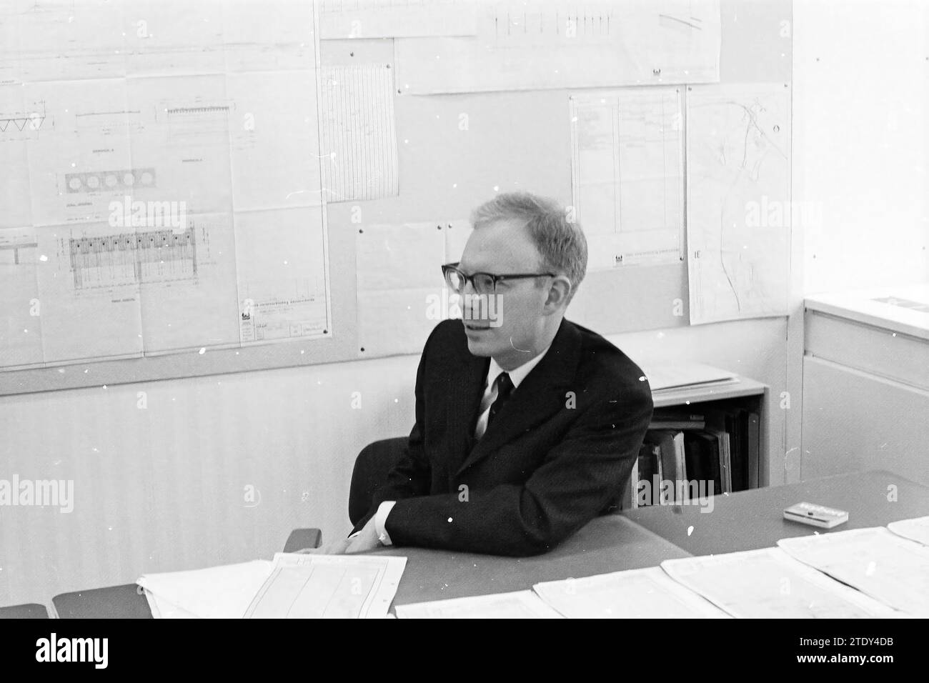 Western scheldt permanent river crossing hi-res stock photography and ...