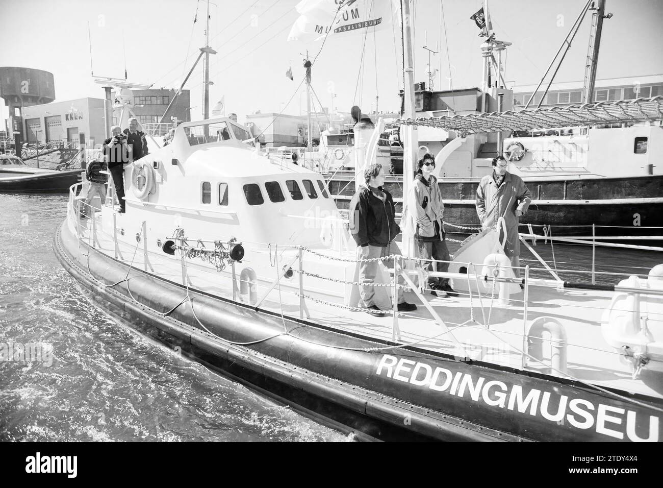 Departure lifeboat prins hendrik hi-res stock photography and images ...
