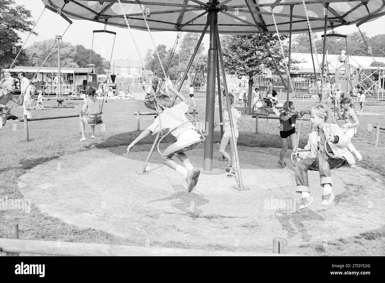 Children playing in the largest playground in the Netherlands ...