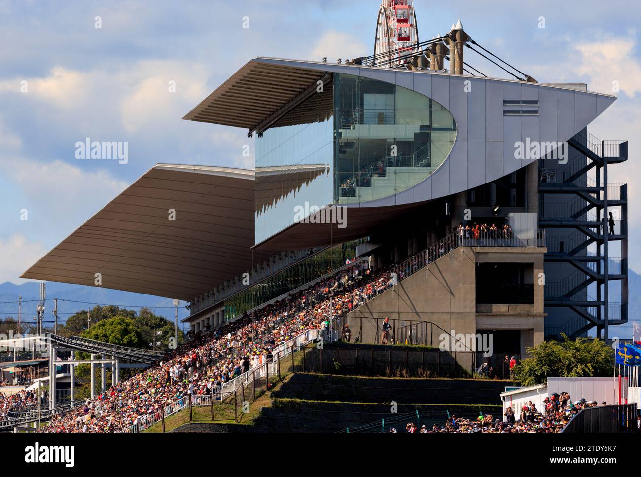 Stand japan hi-res stock photography and images - Alamy