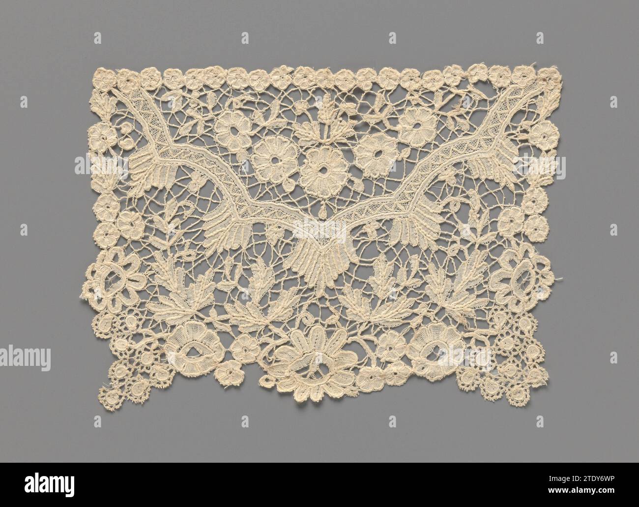 Wide v shaped model hi-res stock photography and images - Alamy