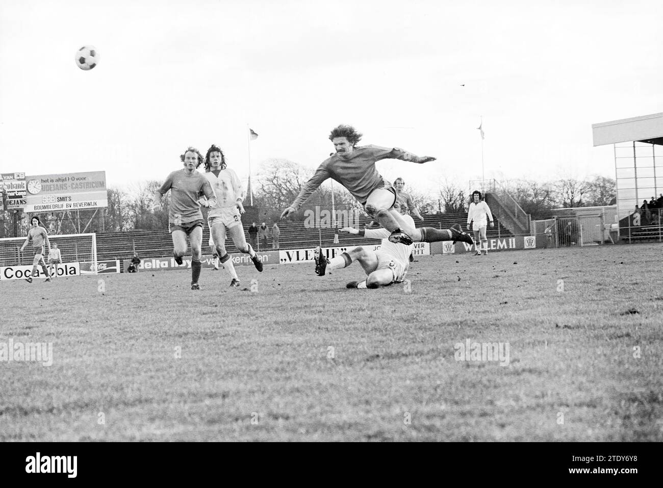 Player fred andre hi-res stock photography and images - Alamy