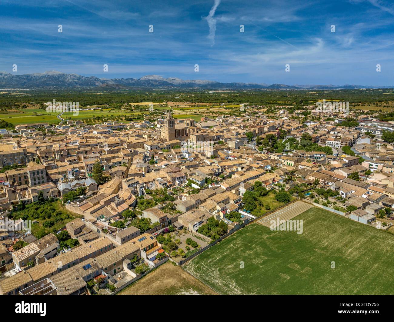 Vista aérea campo verde hi-res stock photography and images - Alamy