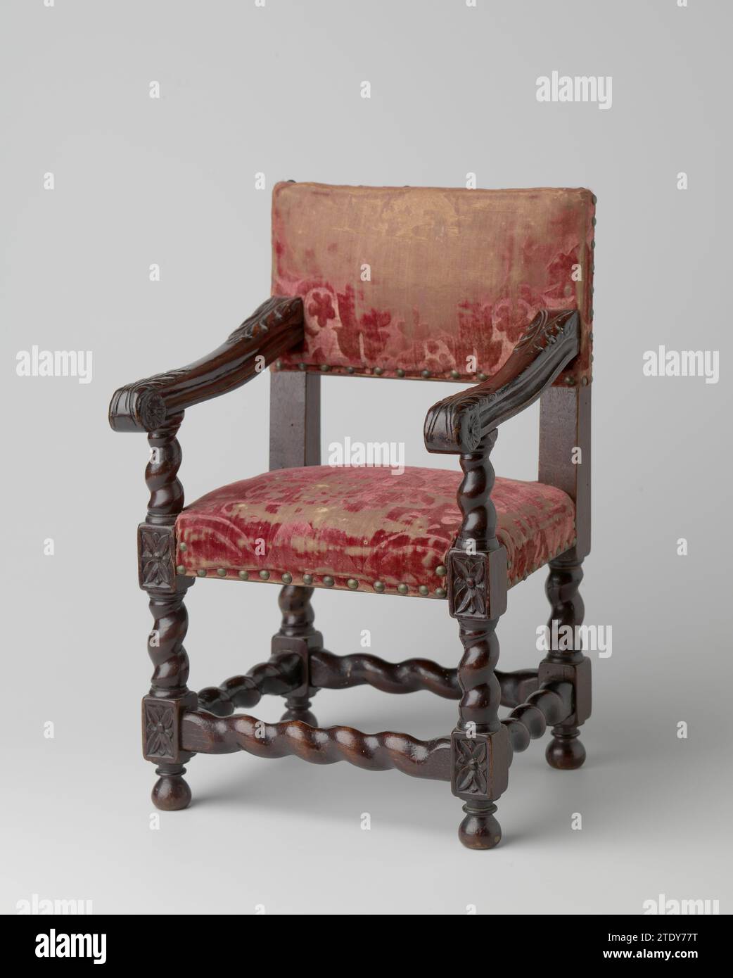 Miniature arm chair, anonymous, c. 1660 - c. 1680 Miniature chair of ...