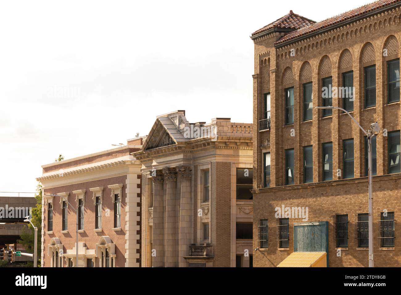Topeka, Kansas, USA - June 17, 2023: Afternoon light shines on historic ...