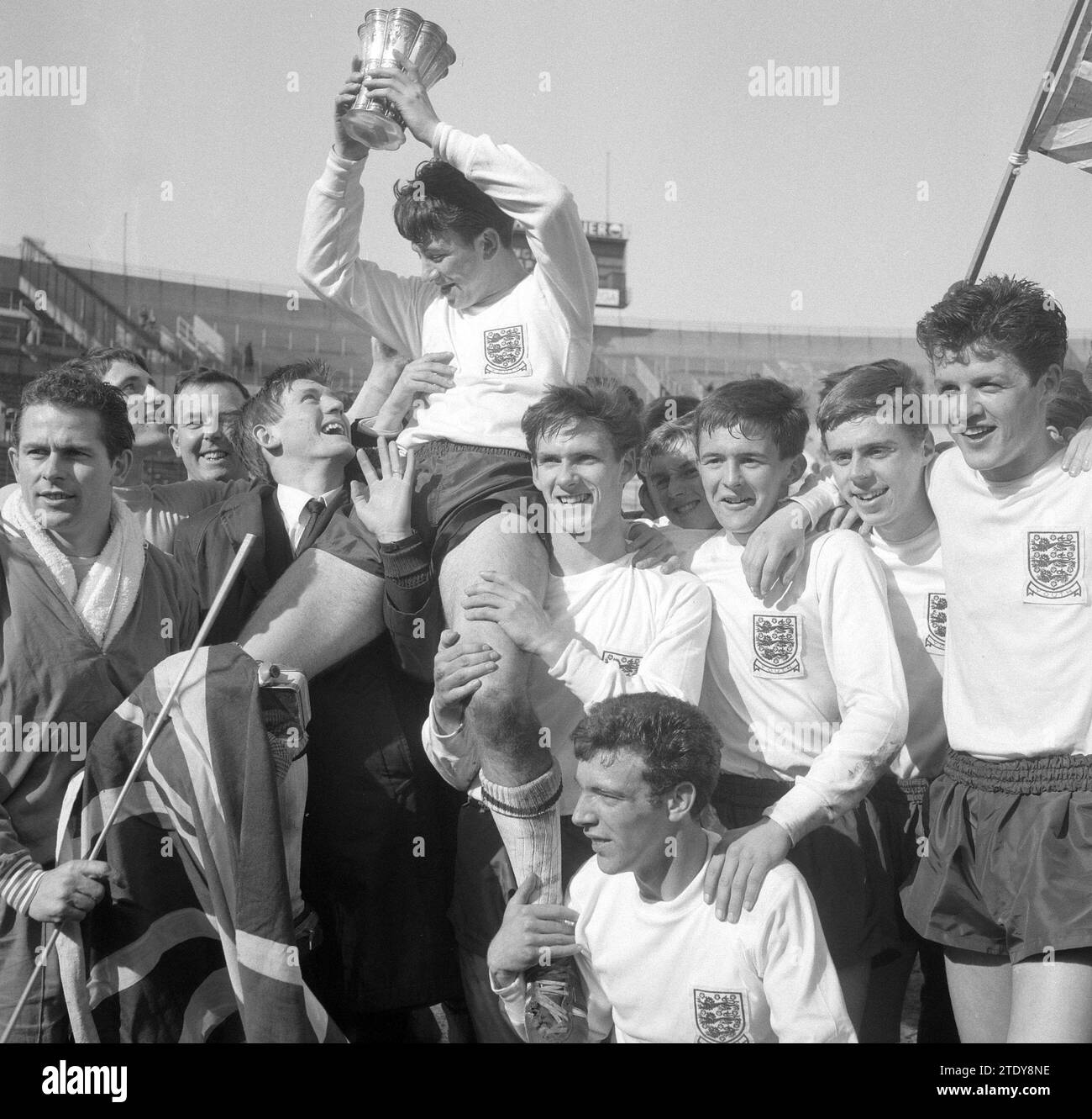 1960s england team hi-res stock photography and images - Alamy