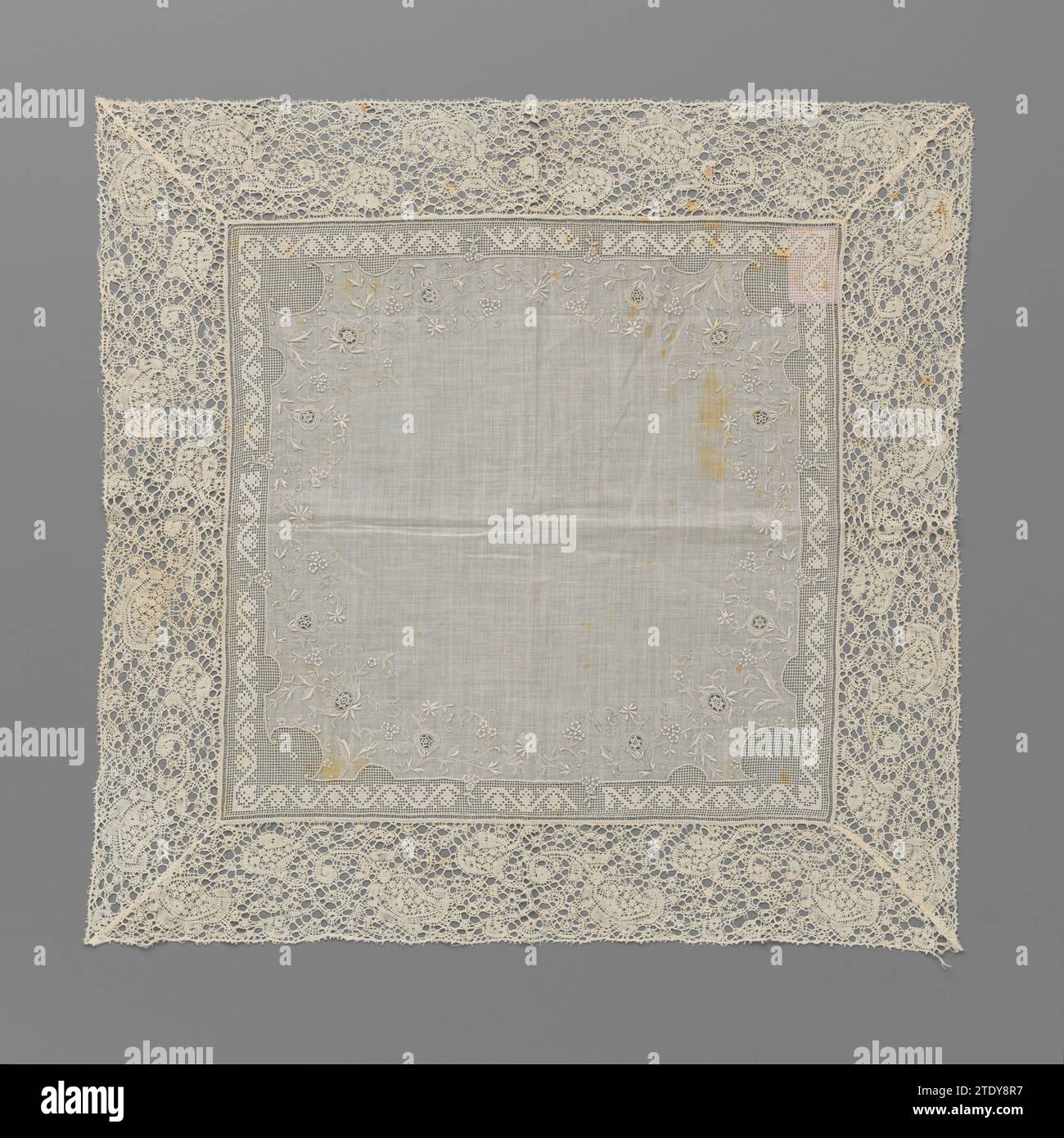 Knotted handkerchief hi-res stock photography and images - Alamy