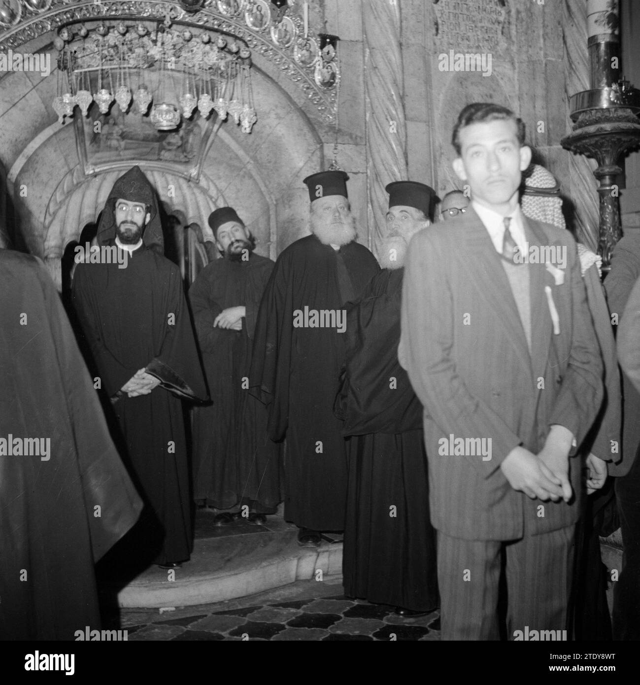 Easter celebration. Priests at the Church of the Holy Sepulchre ca ...