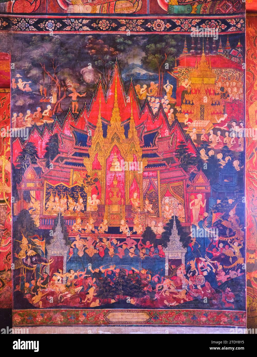 Large collection of buddhas relics hi-res stock photography and images ...