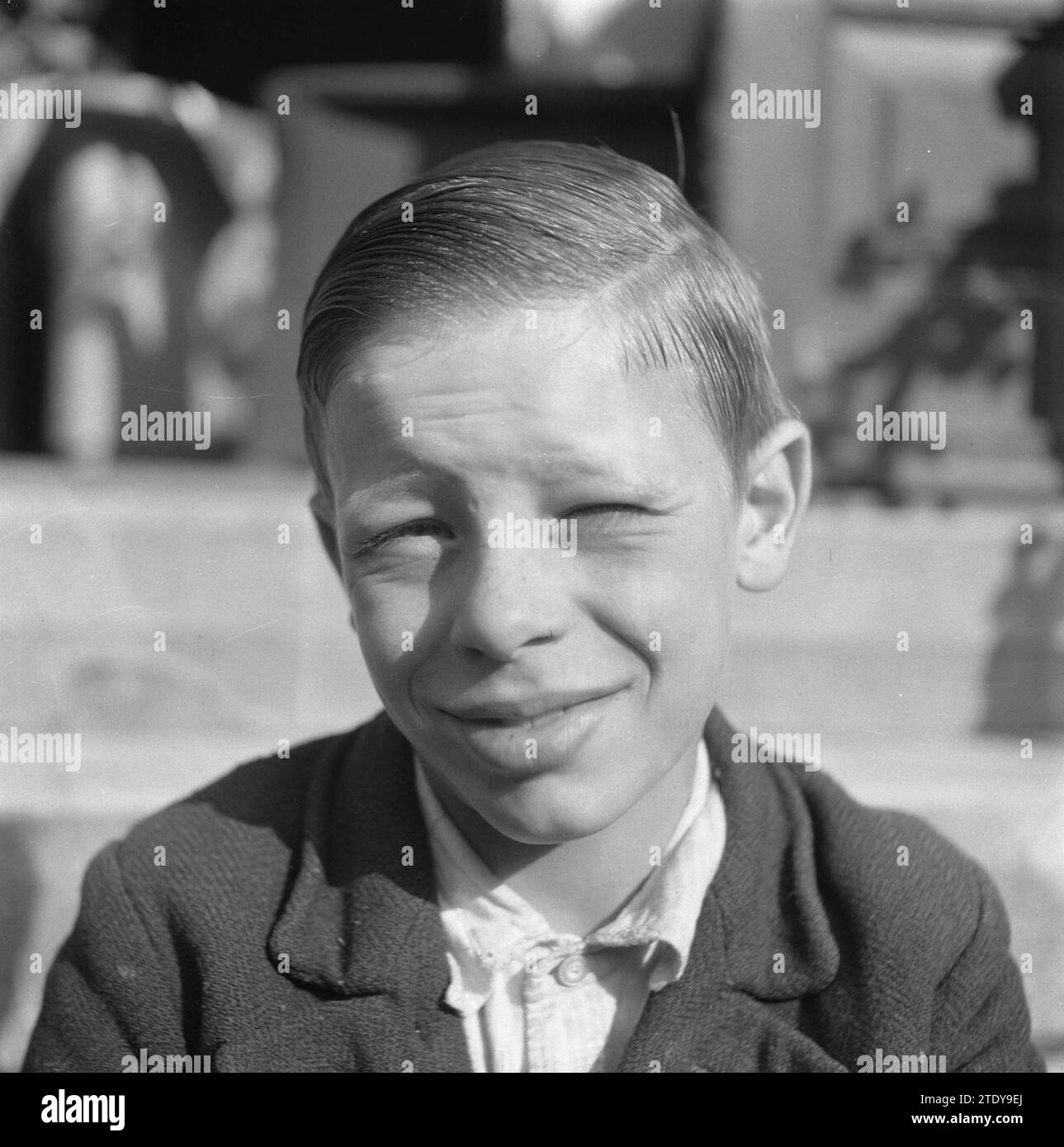 1945 camera Black and White Stock Photos & Images - Alamy