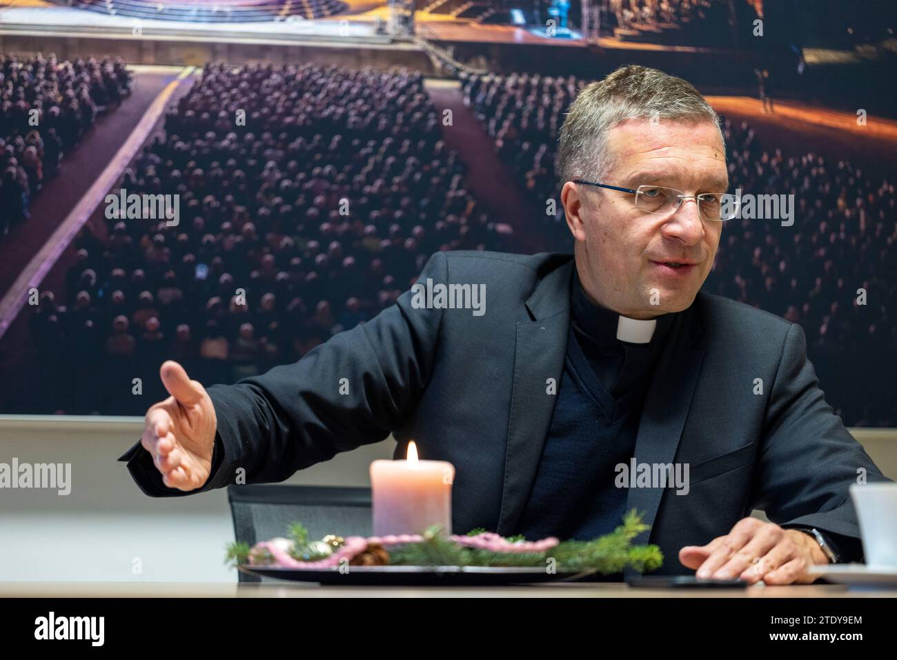 Fulda, Germany. 08th Dec, 2023. Bishop Michael Gerber of Fulda speaks ...