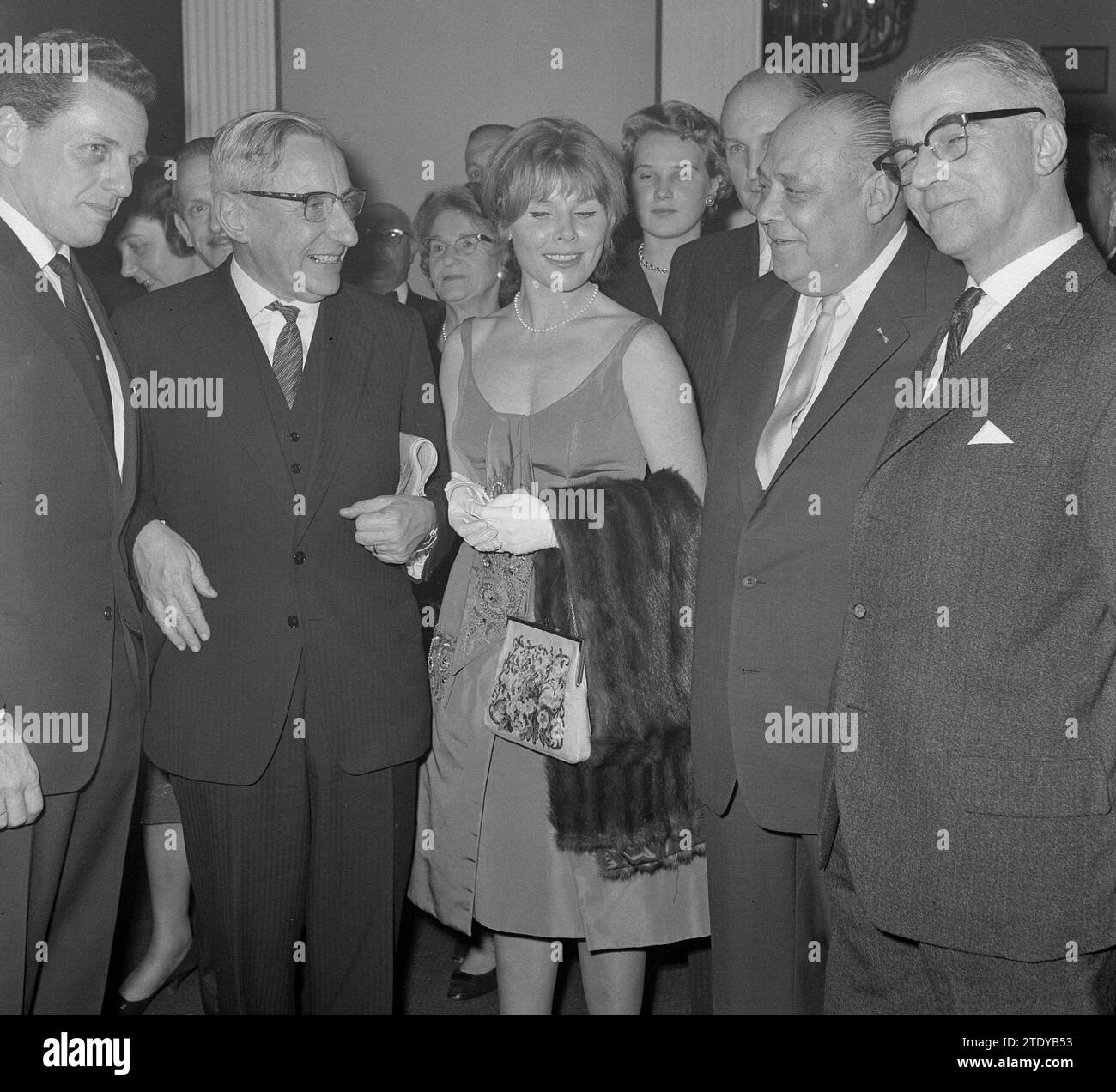 De overval movie premiere hi-res stock photography and images - Alamy