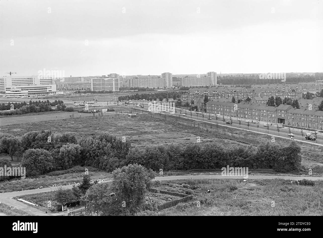 Overview of Schalkwijk in a southerly direction, from left to right ...