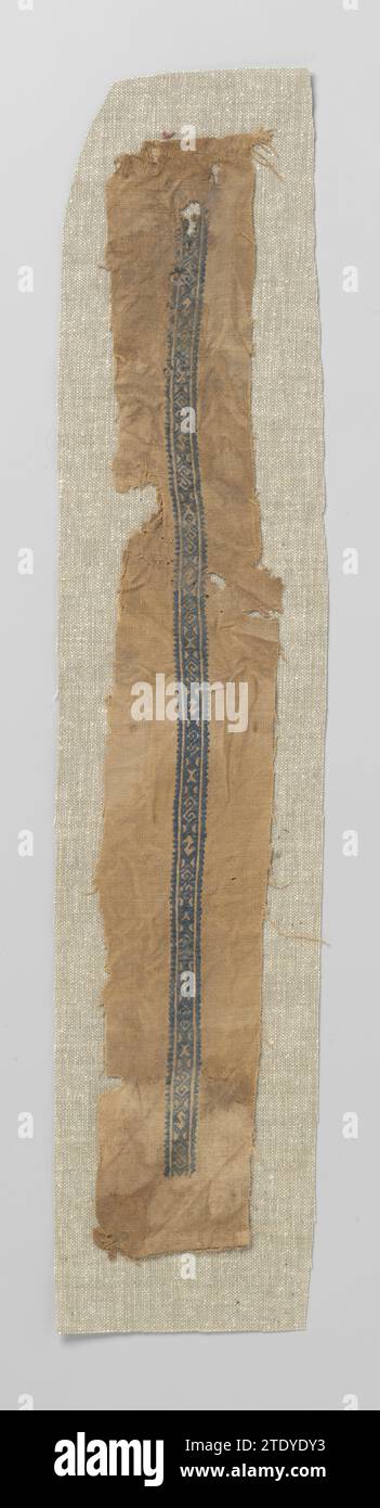 Elongated s shape hi-res stock photography and images - Alamy