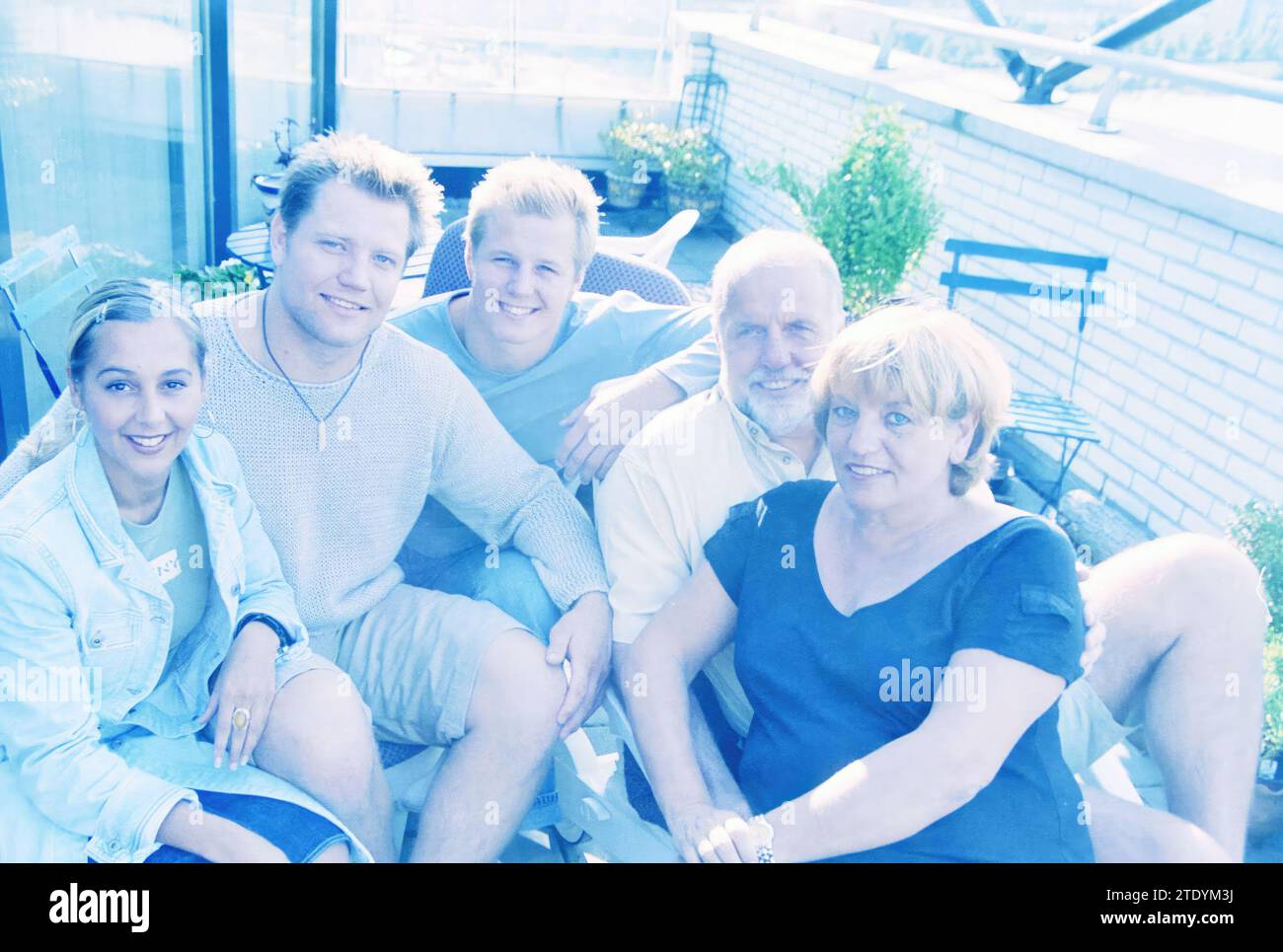 Family van der Geest, Velserbroek, 21-08-2000, Whizgle News from the ...