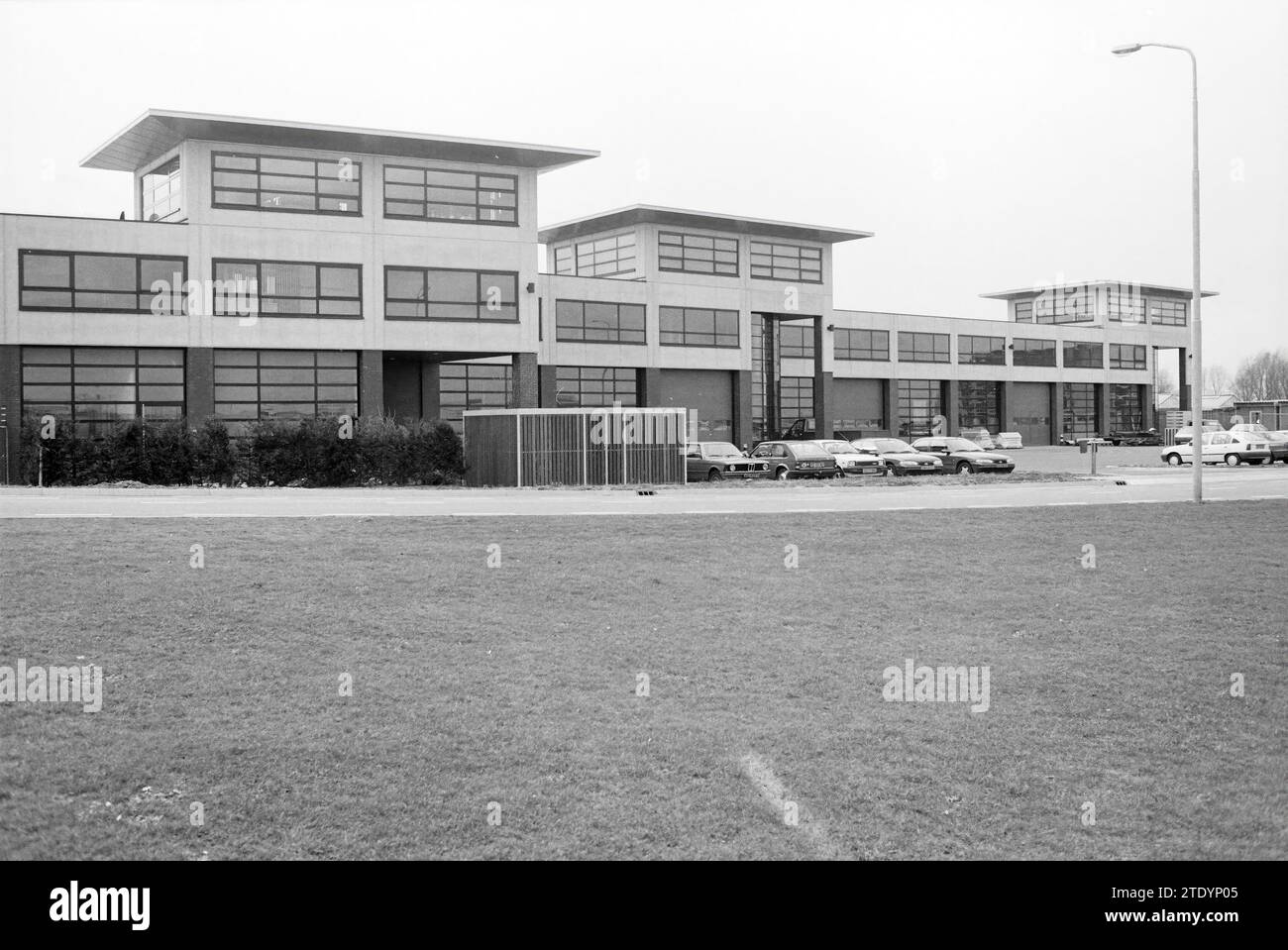 Exterior building] Gemini, Schiphol-Rijk, Schiphol-Rijk, 19-02-1995 ...