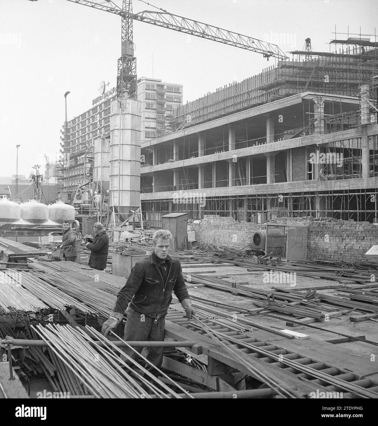 1960s construction worker hi-res stock photography and images - Alamy