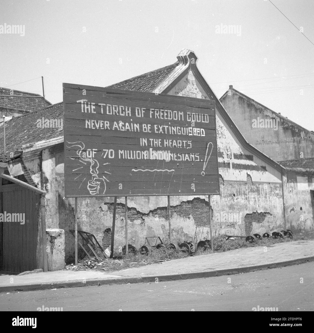 1940s signage hi-res stock photography and images - Alamy
