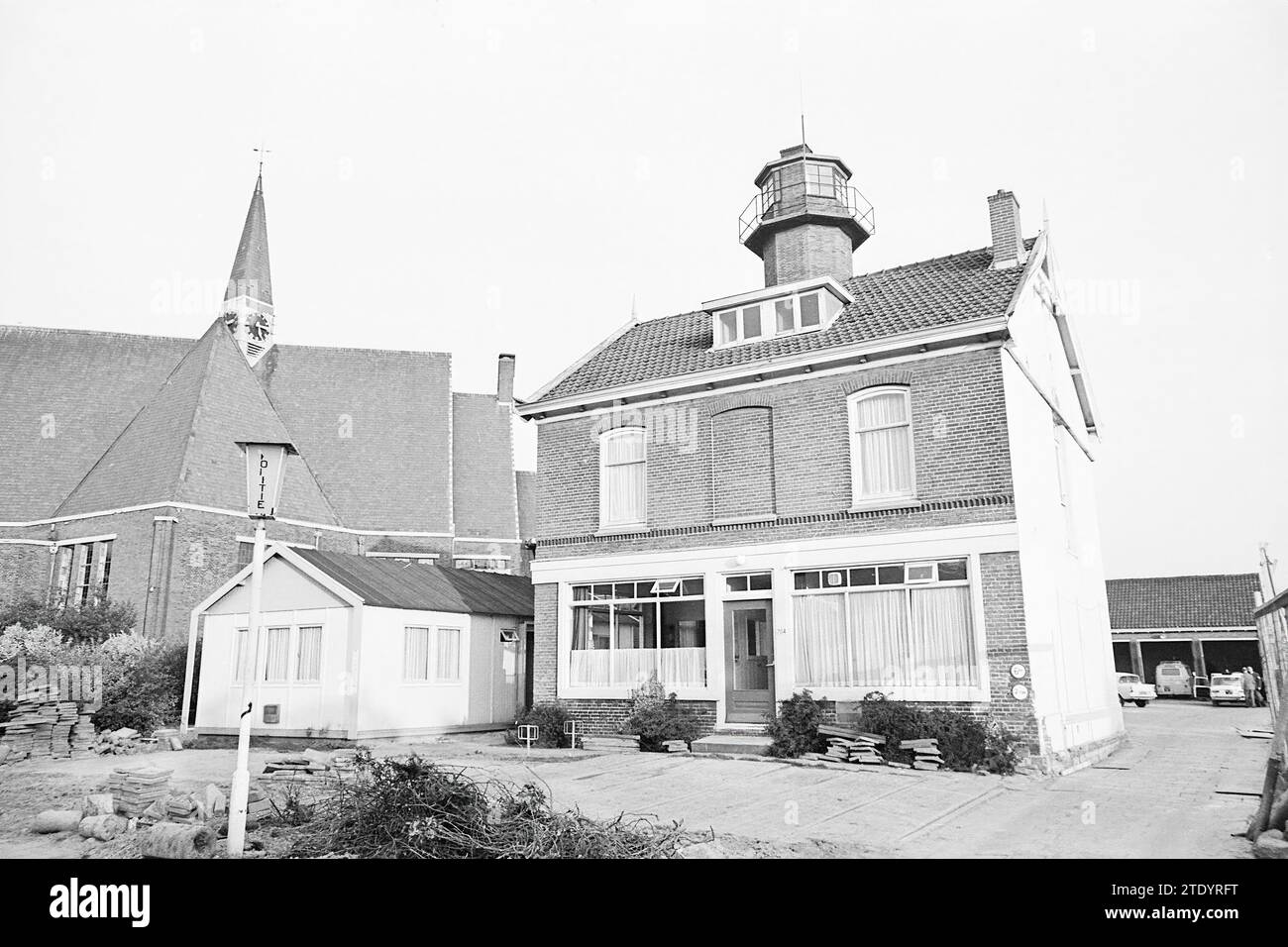 Hoofddorp Police Station, Exterior, Police, 09-10-1969, Whizgle News from the Past, Tailored for ...