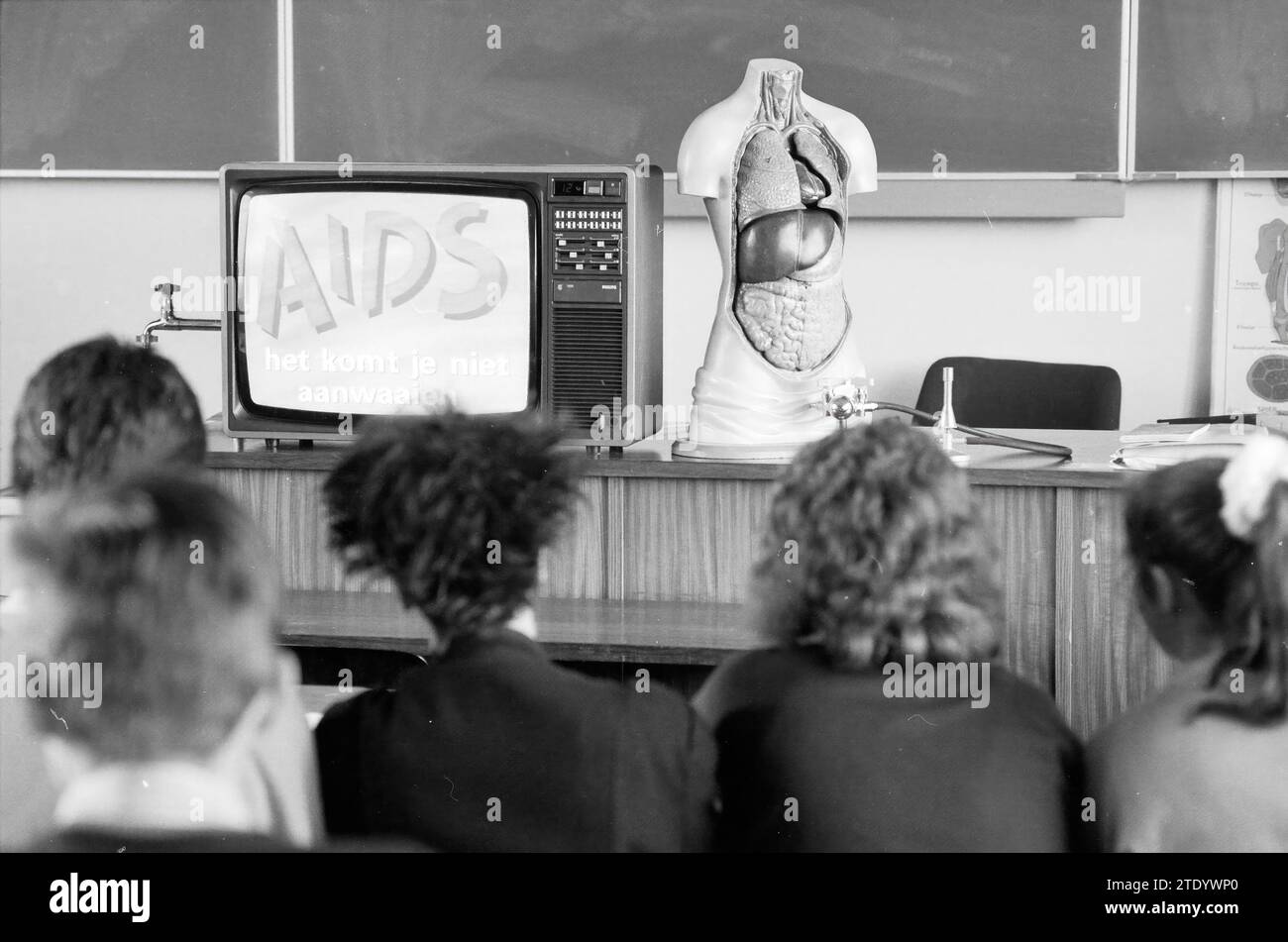 Aids lesson, biology, Ichthus College, Driehuis, Education, Schools ...