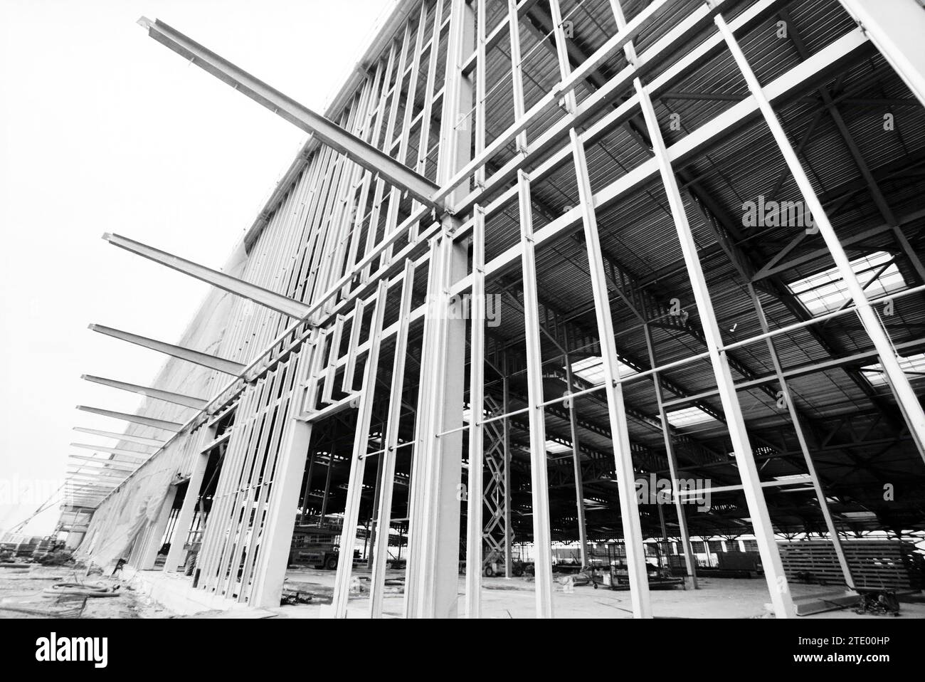 Exterior cargo building avia presto hi-res stock photography and images ...