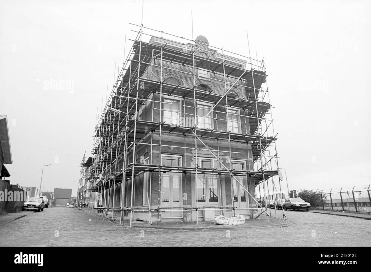Café Kamperduin in scaffolding, IJm., IJmuiden, The Netherlands, 20-07 ...