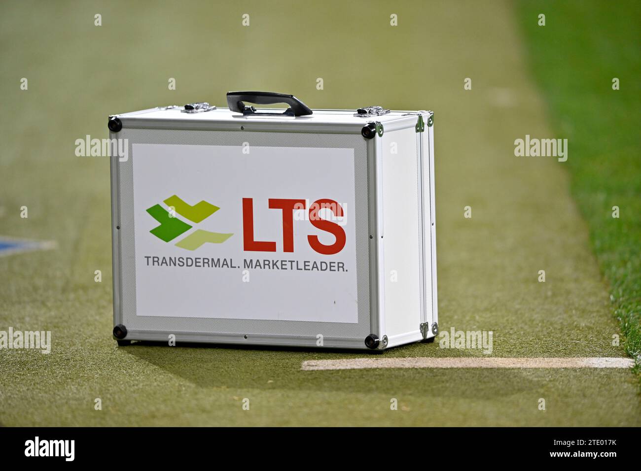 Sinsheim, Deutschland. 19th Dec, 2023. LTS Transdermal Koffer Logo TSG ...