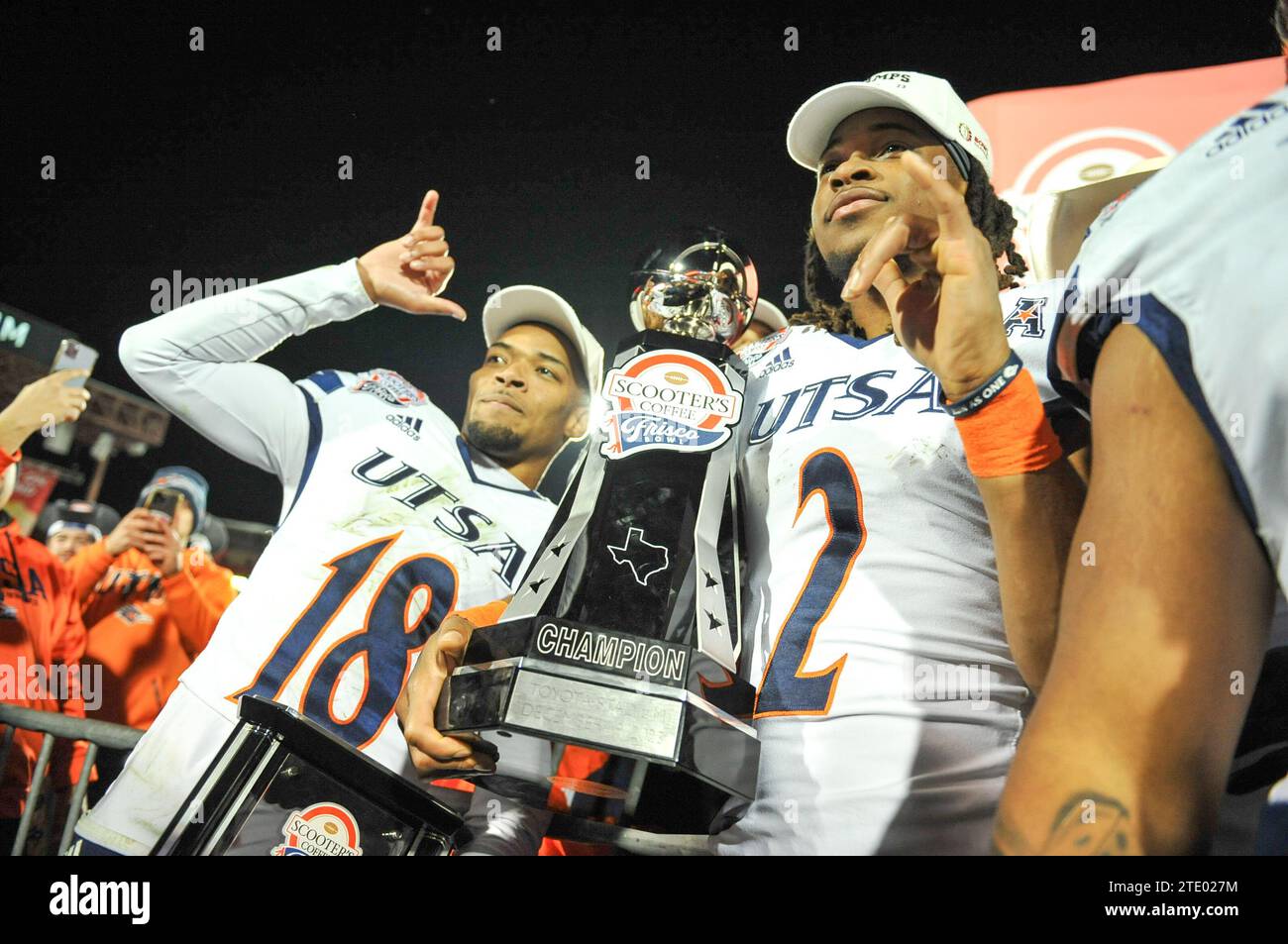 Joshua cephus utsa hi-res stock photography and images - Alamy