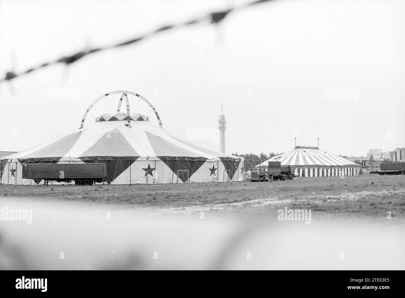 Exterior Russian circus at MSD, 23-05-1994, Whizgle News from the Past ...