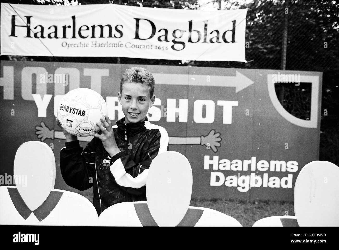 Coca cola haarlem cup hi-res stock photography and images - Alamy