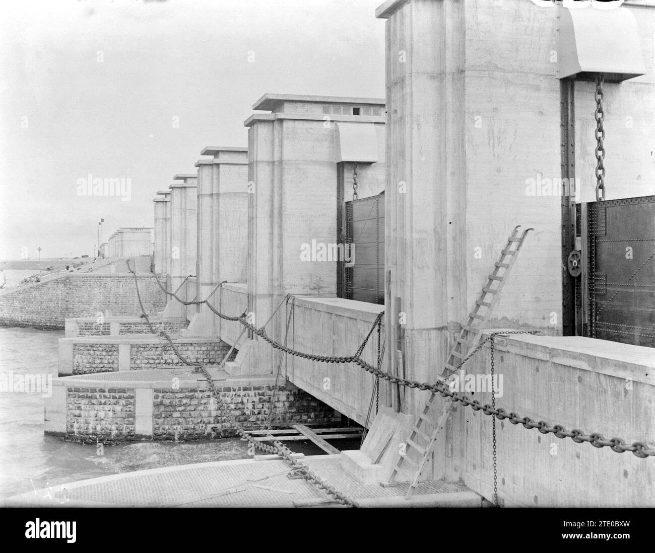 The Stevin locks in Den Oever under construction. The lock gates have ...