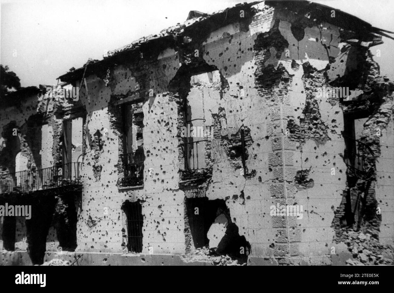 08/11/1937. Madrid Front. House occupied by Italian Troops, which was ...