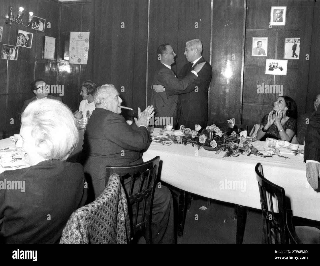 Luca de tena brunet hi-res stock photography and images - Alamy