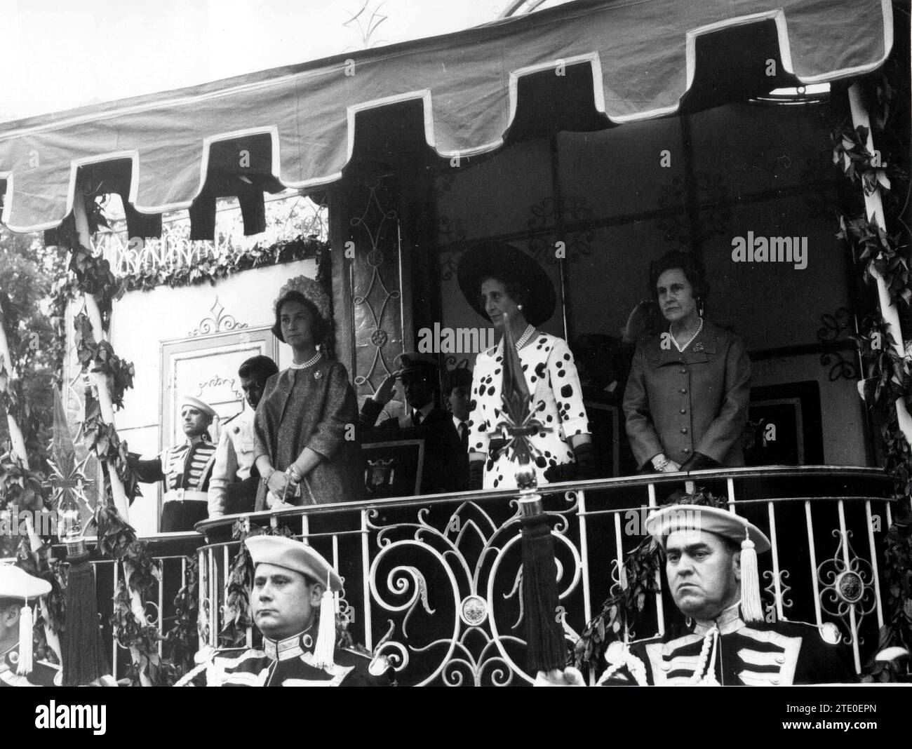 05/28/1966. Doña Carmen Polo, wife of Franco, presiding over the ...