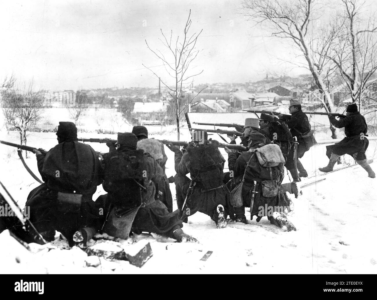 01/31/1915. The War in the East. Austrian advanced patrol shooting the ...