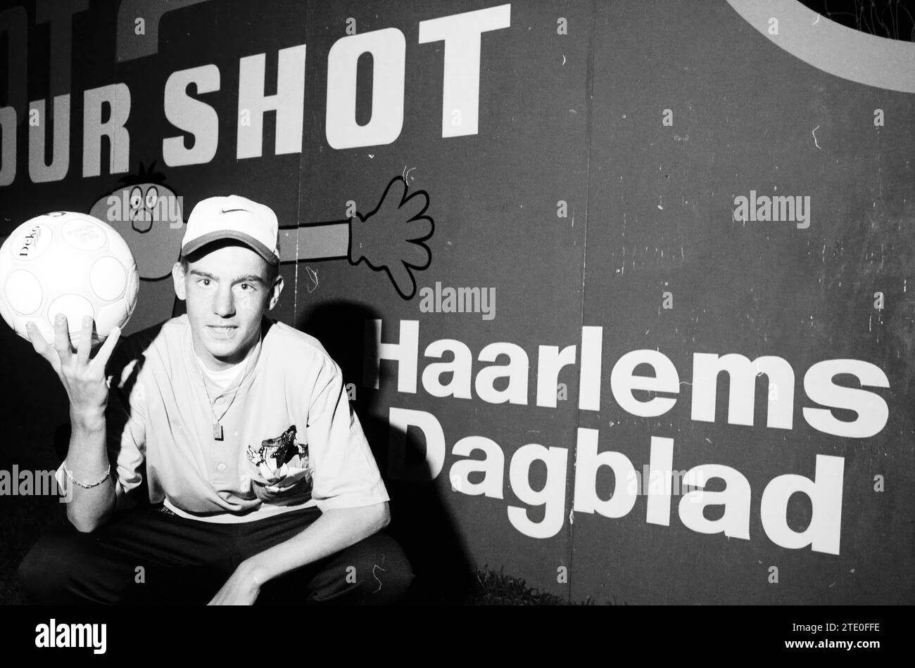 Haarlems dagblad game hi-res stock photography and images - Alamy