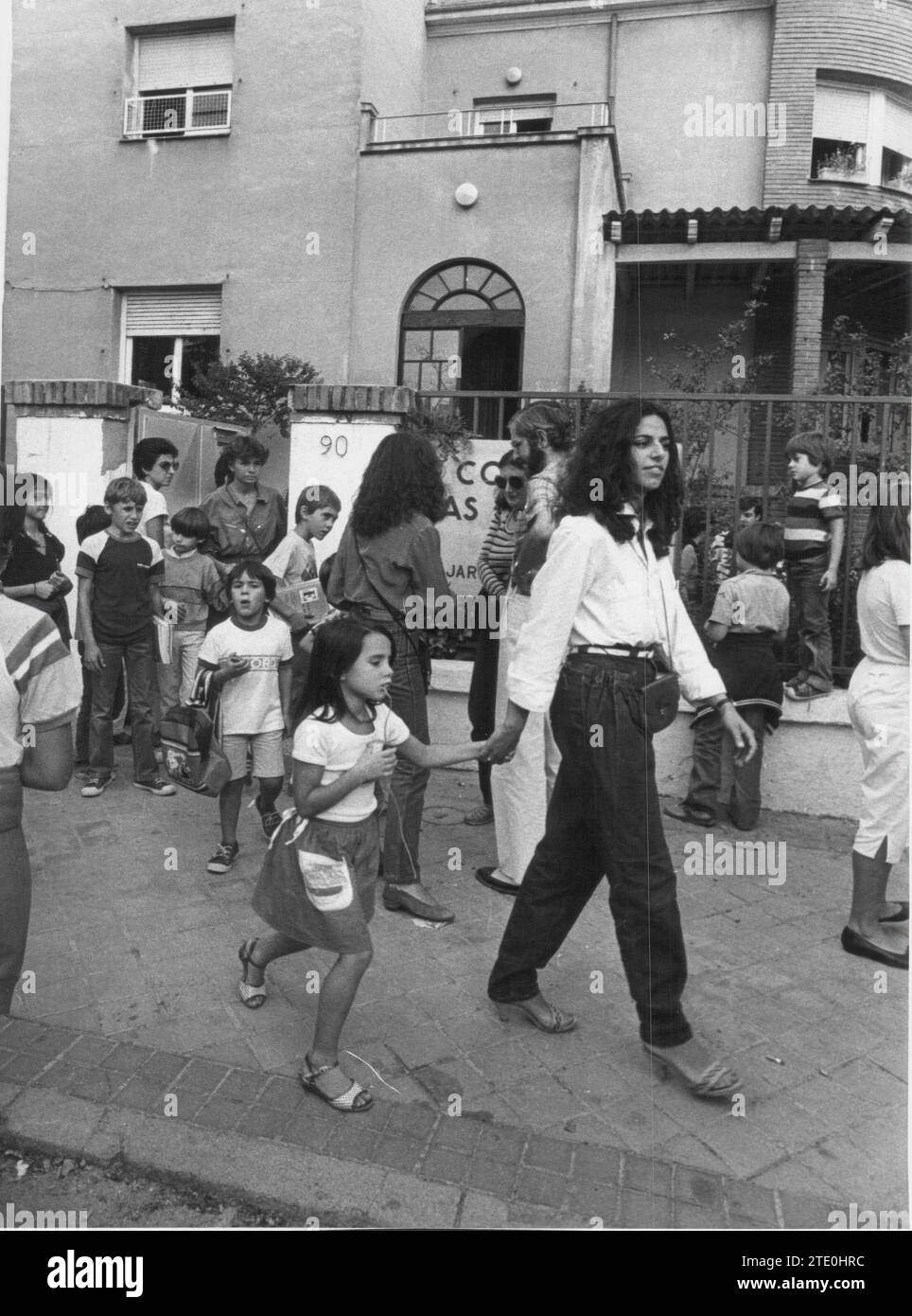 Madrid, 9/16/1982. Children return to school after the long summer ...