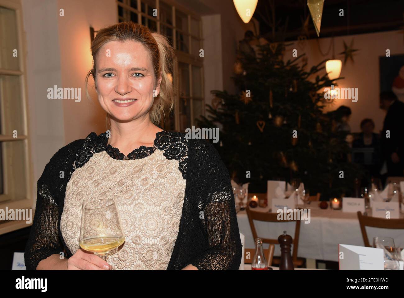 Raphaela Maier Schauspielerin Iberl Buehne Muenchen 19.12.2024 ...