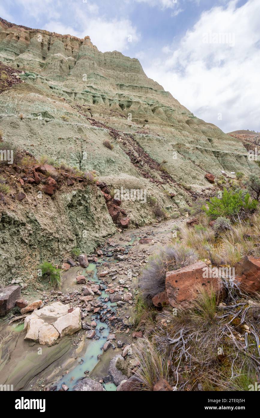 A Colorful Colorful Rock formation in Painted Hills Unit of John Day ...
