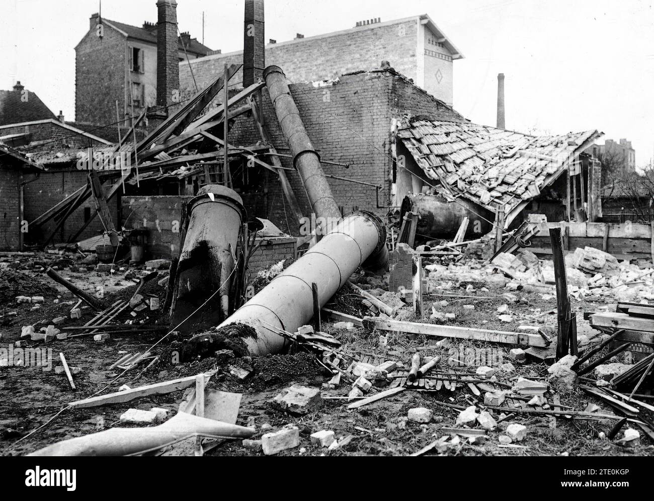 Exploded boiler hi-res stock photography and images - Alamy