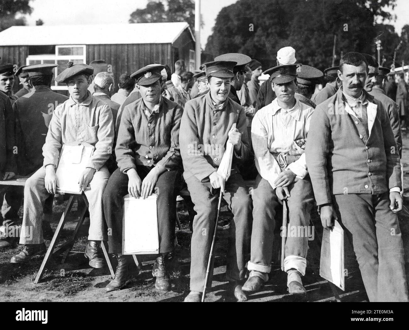 This edition of the 1915 hi-res stock photography and images - Alamy