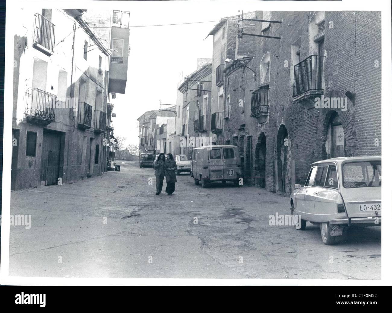 1975 girls hi-res stock photography and images - Alamy