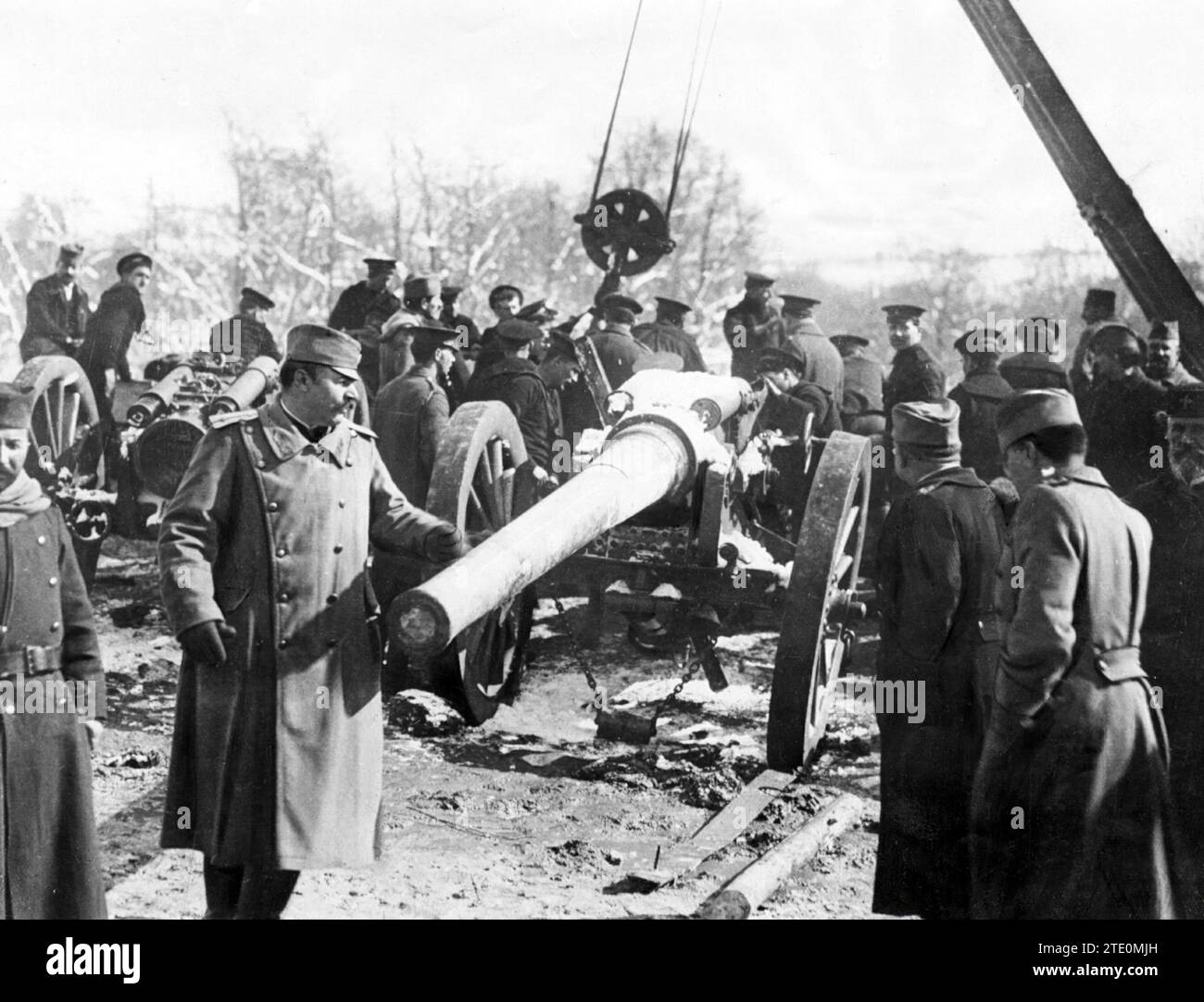 12/31/1915. The withdrawal of the Serbs. English Sailors and Serbian ...