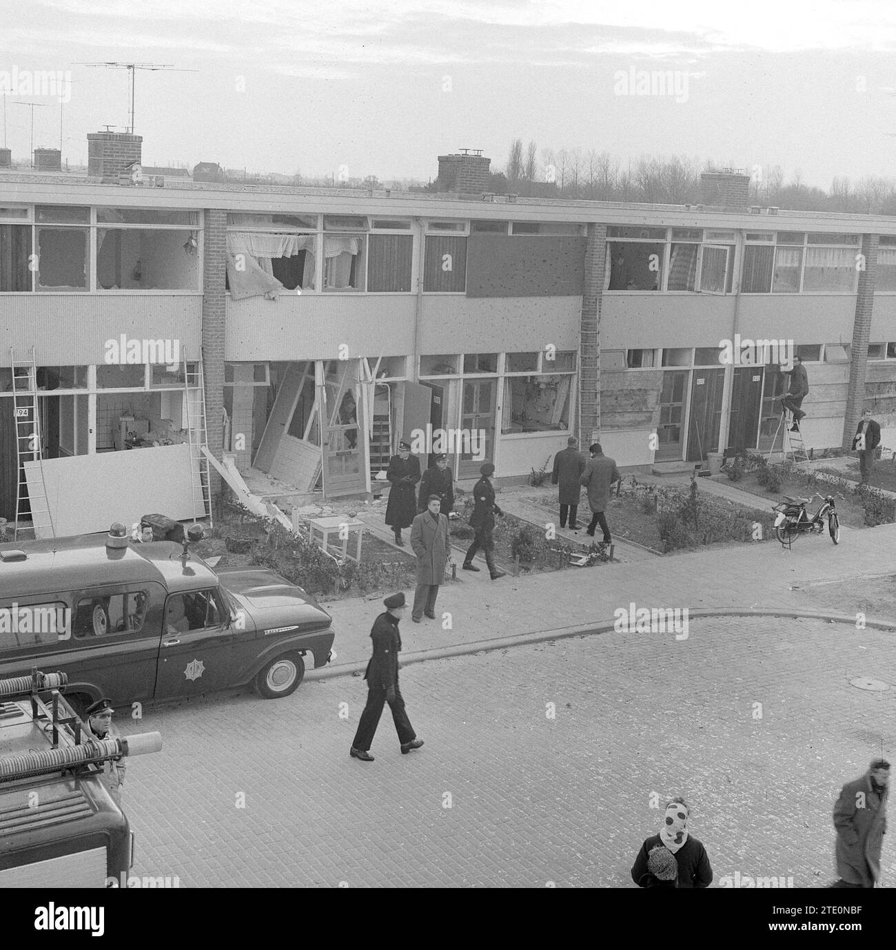 Explosion in Rotterdam on the Molierestraat ca. December 25, 1962 Stock ...