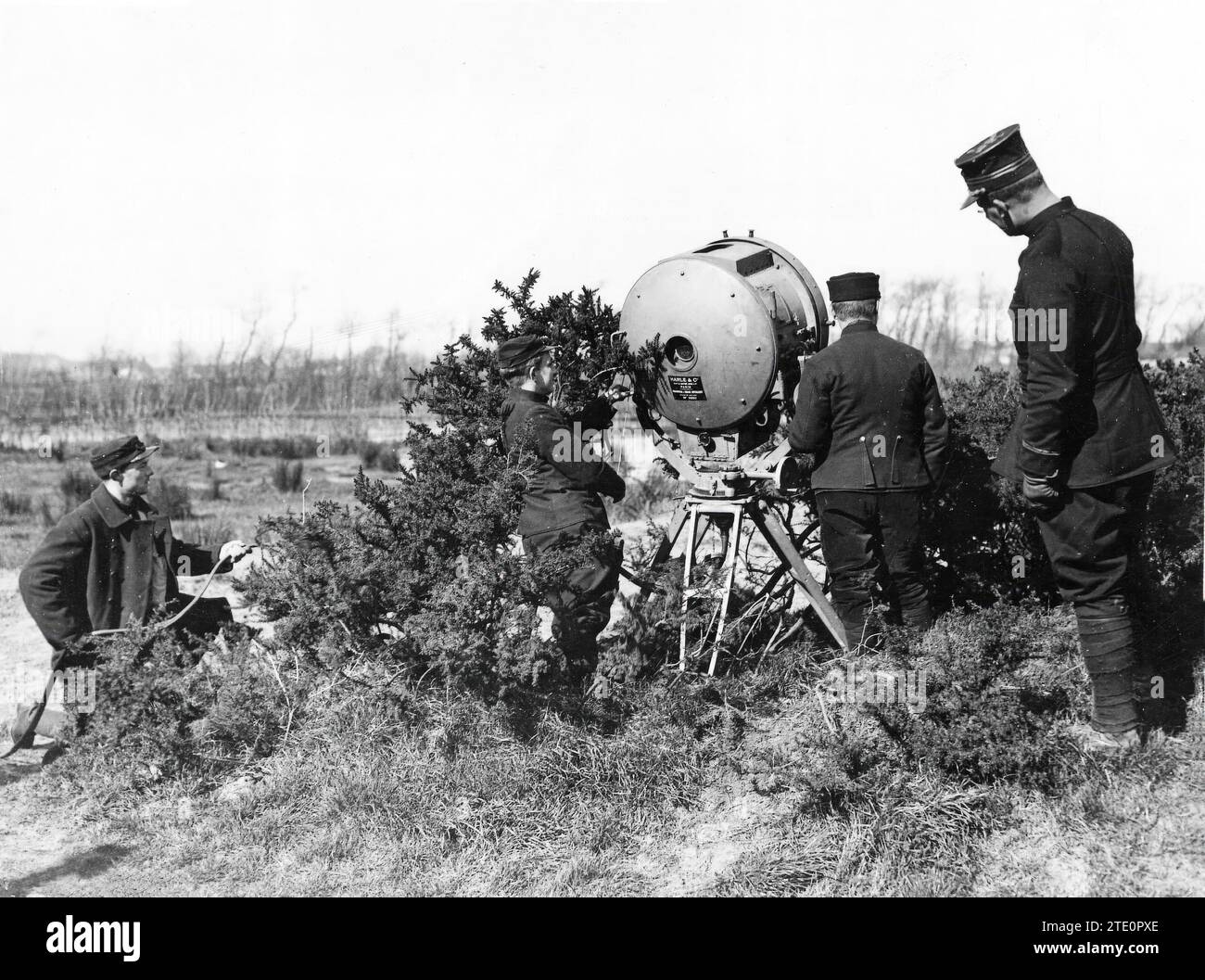 05/31/1915. The Belgians in War. Engineer Soldiers Led by an Officer ...