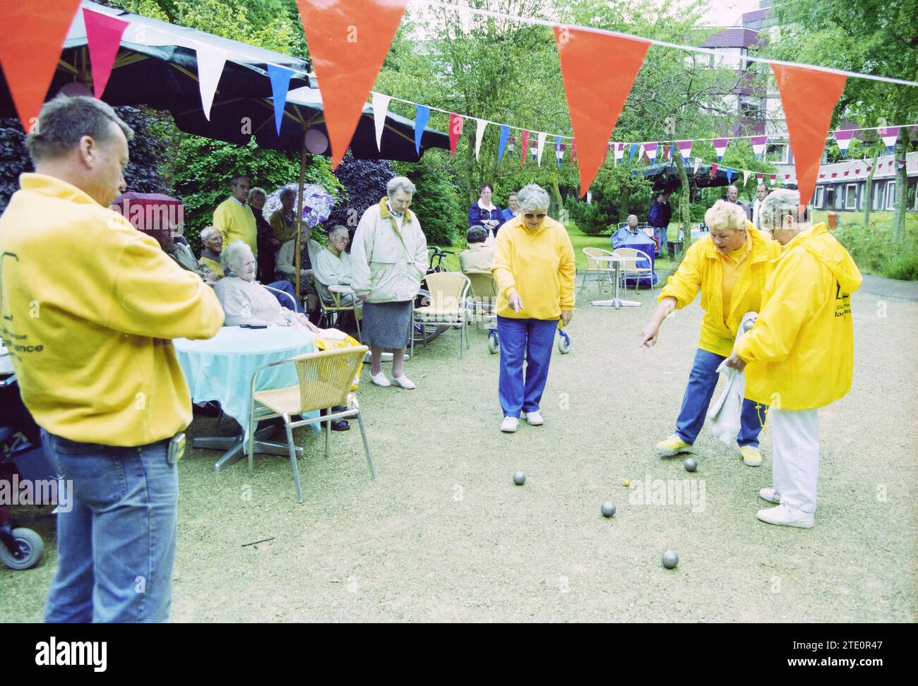 Opening of the Jeu de Boules court, Driehuis, Driehuis, 06-06-1999 ...